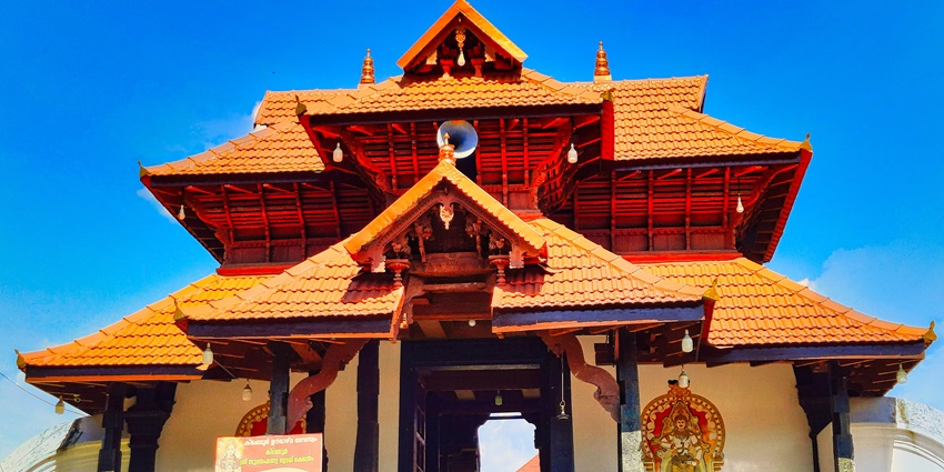 Kalpathy Temple: A Journey Through Kerala’s Traditional History - TripXL