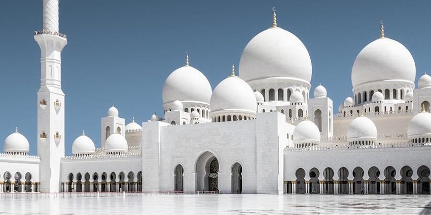 Majestic Mosques In Dubai: Explore The Islamic Architecture - TripXL