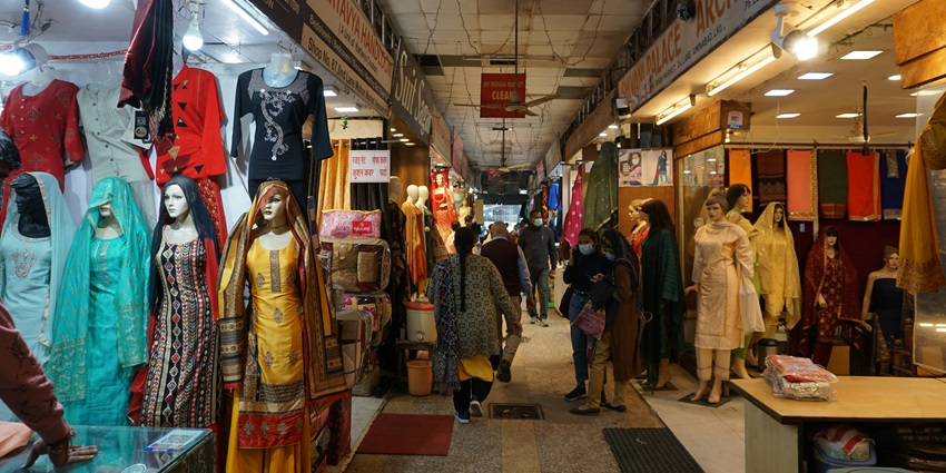 Shopping In Patna: Time To Indulge In A Shopping Spree - TripXL