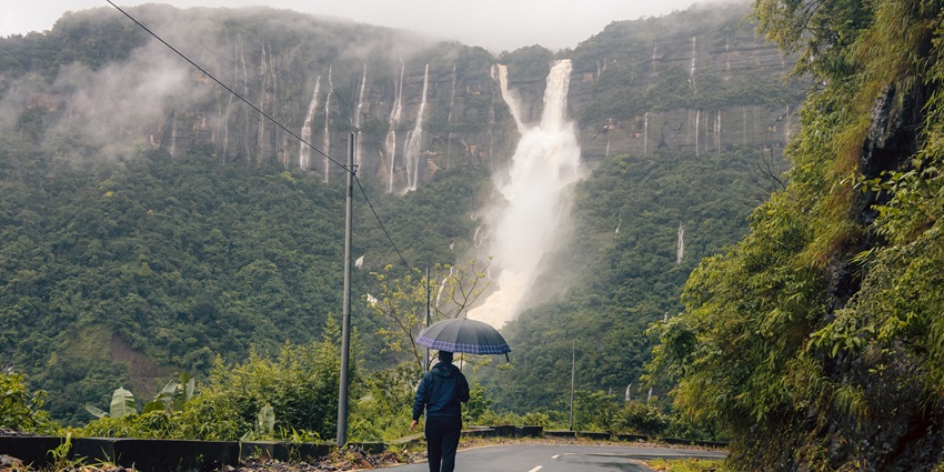 Kynrem Waterfalls: The Seventh Highest Waterfall In India - TripXL