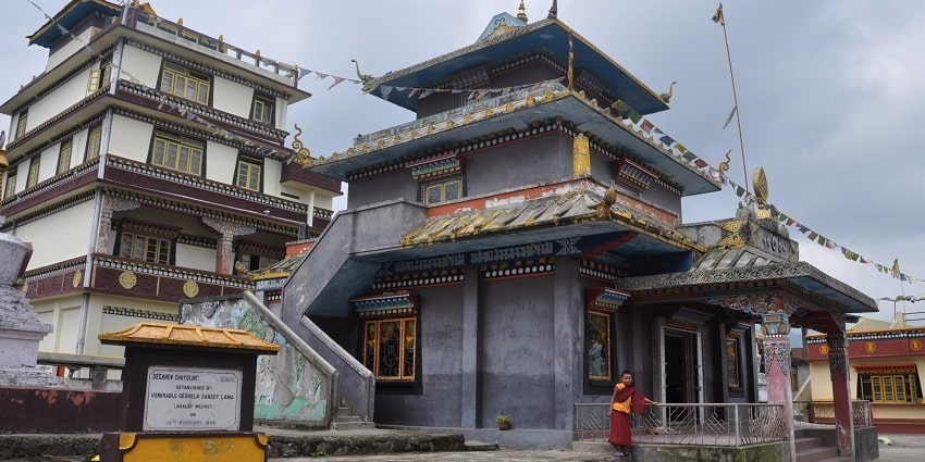 Sikkim Monasteries: Spiritual Indulgence Awaits You Here - TripXL