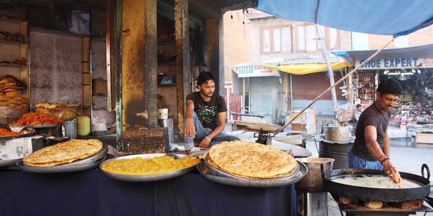 Shopping In Pahalgam: 10 Amazing Places For Retail Therapy - TripXL