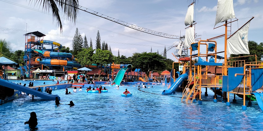 Enjoy Thrilling Rides Bahadurgarh Water Park For A Fun Trip- TripXL