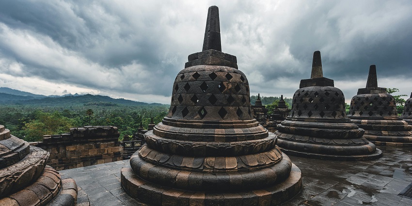 Budhanilkantha Temple: Seek Blessings Of Lord Vishnu In Nepal - TripXL