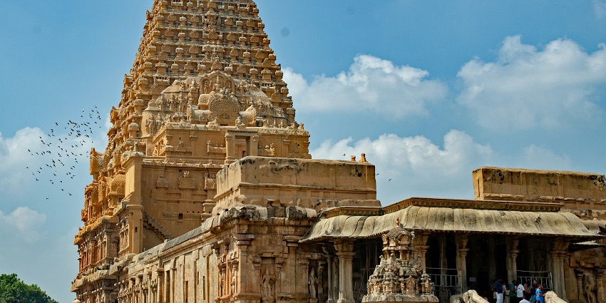 Temples In Pathanamthitta: 10 Holy Shrines You Must Explore - TripXL