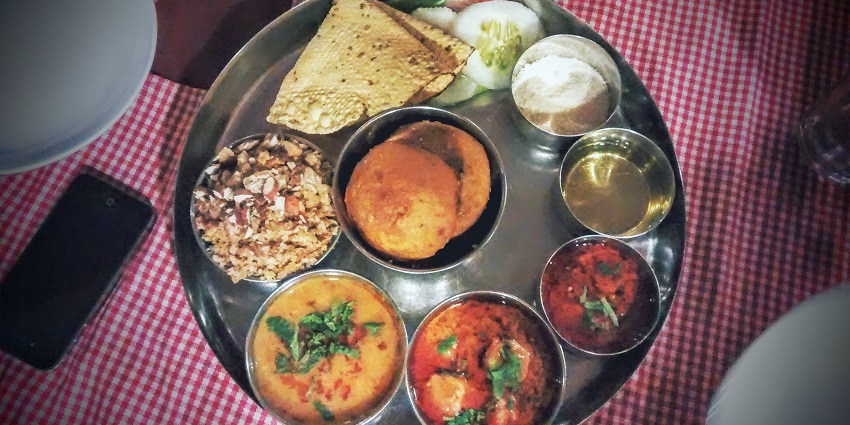 10 Best Food In Nathdwara: A Guide To The Local Delicacies - TripXL