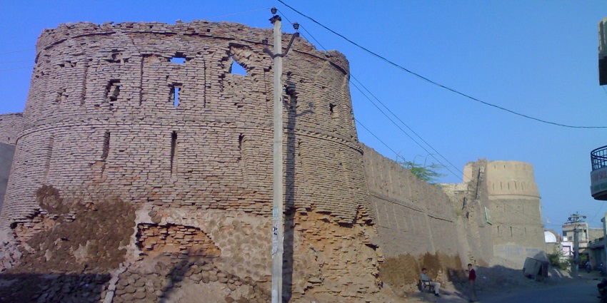 Anupgarh Fort: Crossroads Of History And Nature - TripXL