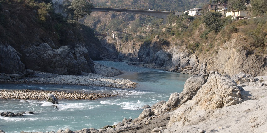 Chumathang Hot Spring: Best Hidden Places In Ladakh - TripXL