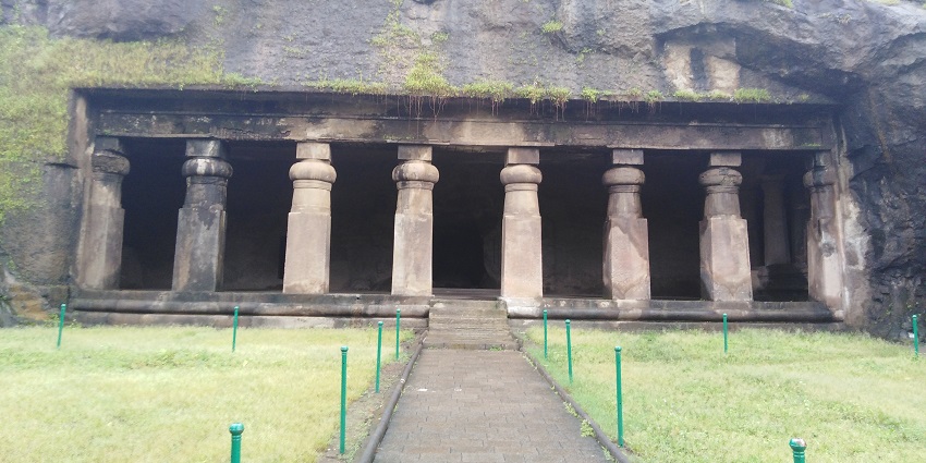 Mandapeshwar Caves: Discover Hidden Mysteries Of The Past - TripXL