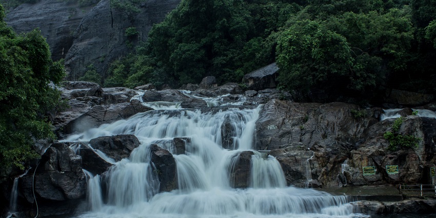 Guide To Manimuthar Waterfalls: A Hidden Delight Of Tamil Nadu - TripXL