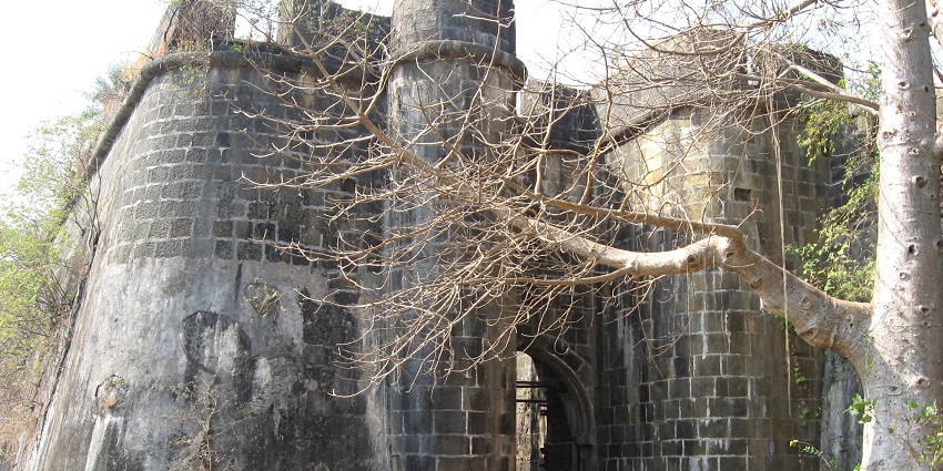 Palghar Fort: Unveil History And Heritage Of Maharashtra - TripXL