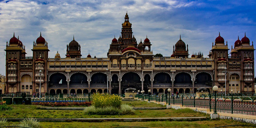 15 Places To Visit Near Bangalore Within 150 Kms: A Quick Escape - TripXL