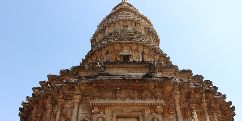 Discover The Historic Kurungaleeswarar Temple In Koyambedu - TripXL
