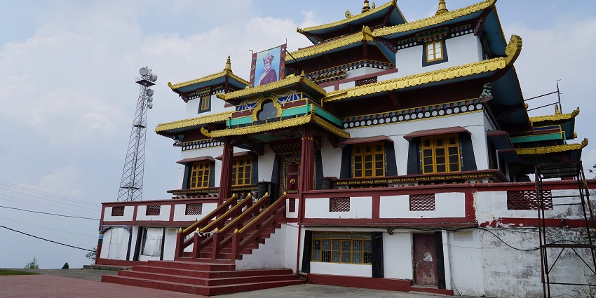Durpin Monastery: Your Ultimate Guide To A Scenic Retreat - TripXL