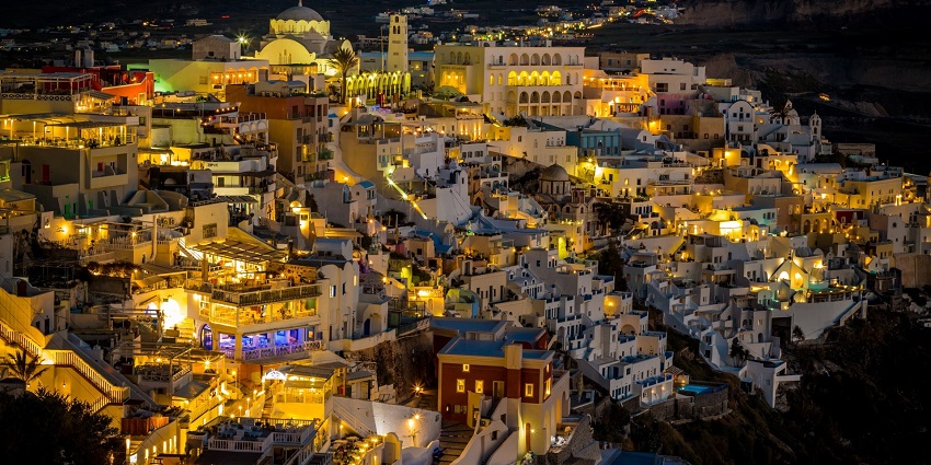 Discover The Best Greece Nightlife: Clubs, Bars, And More - TripXL