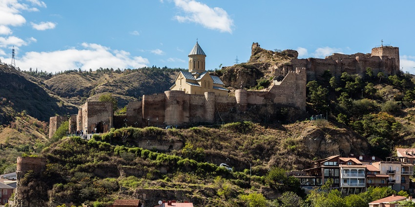 Narikala Fort: A Timeless Fortress Overlooking Tbilisi - TripXL