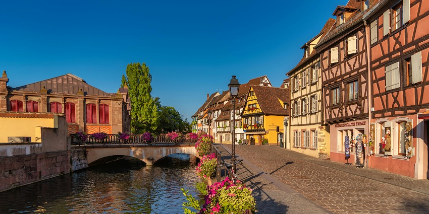 Things To Do In France: Eiffel Tower, And Exploring Castles - TripXL