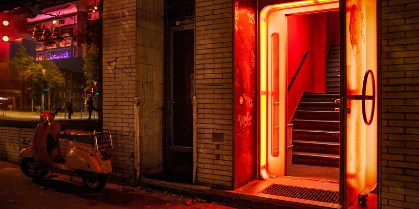 Toronto Nightlife: 10 Places To Rock The Lively Night - TripXL