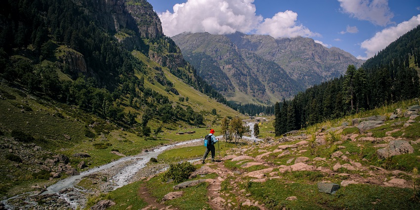 Trekking In Dehradun: Wander Through The Scenic Trails - TripXL