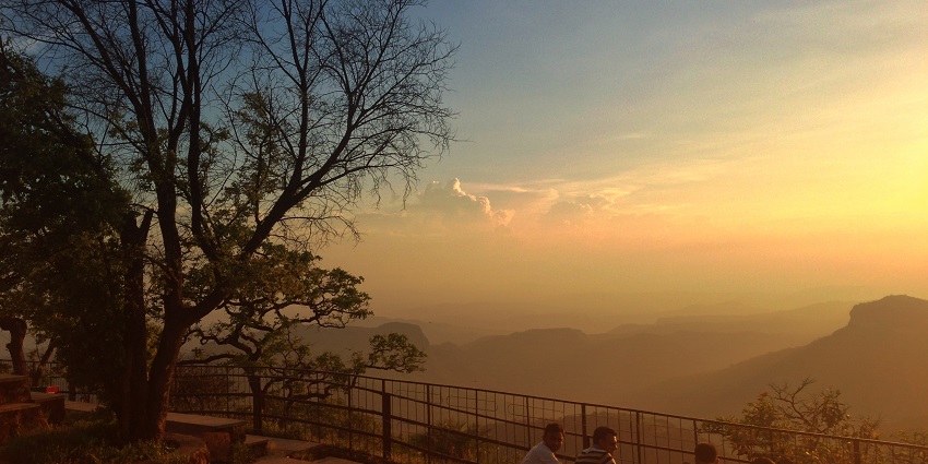 Pachmarhi Travel Guide: The Ultimate Guide For Traveller's - TripXL