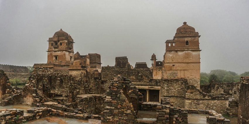 Highest Fort In India: A Guide To Its Majesty & History - TripXL